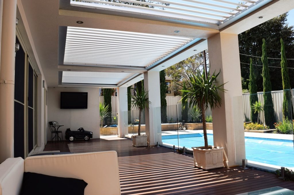 Outdoor Opening Roof Design & Build Services | Bespoke Outdoor